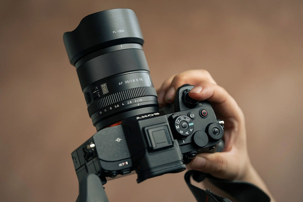 Hasselblad Launches X2D II 100C and XCD 2.8-4/35-100E | ShutterCount.net